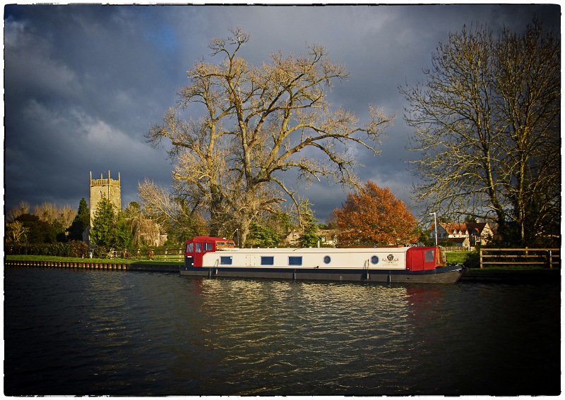 A walk at Frampton on Severn on Sunday - Pentax User