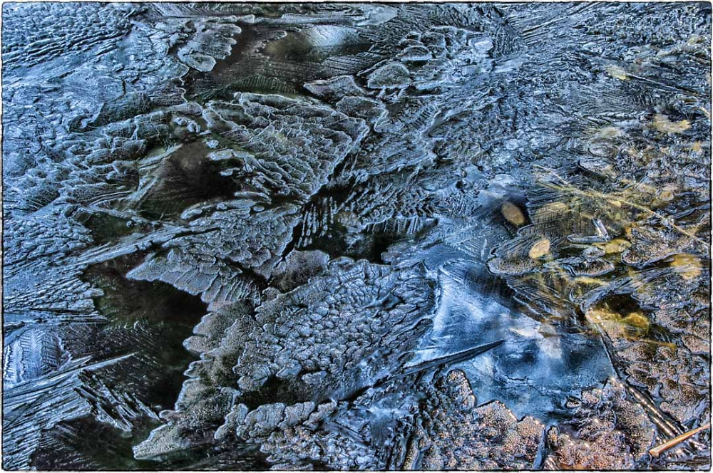 pond skim-ice by drawsalgoud - Pentax User