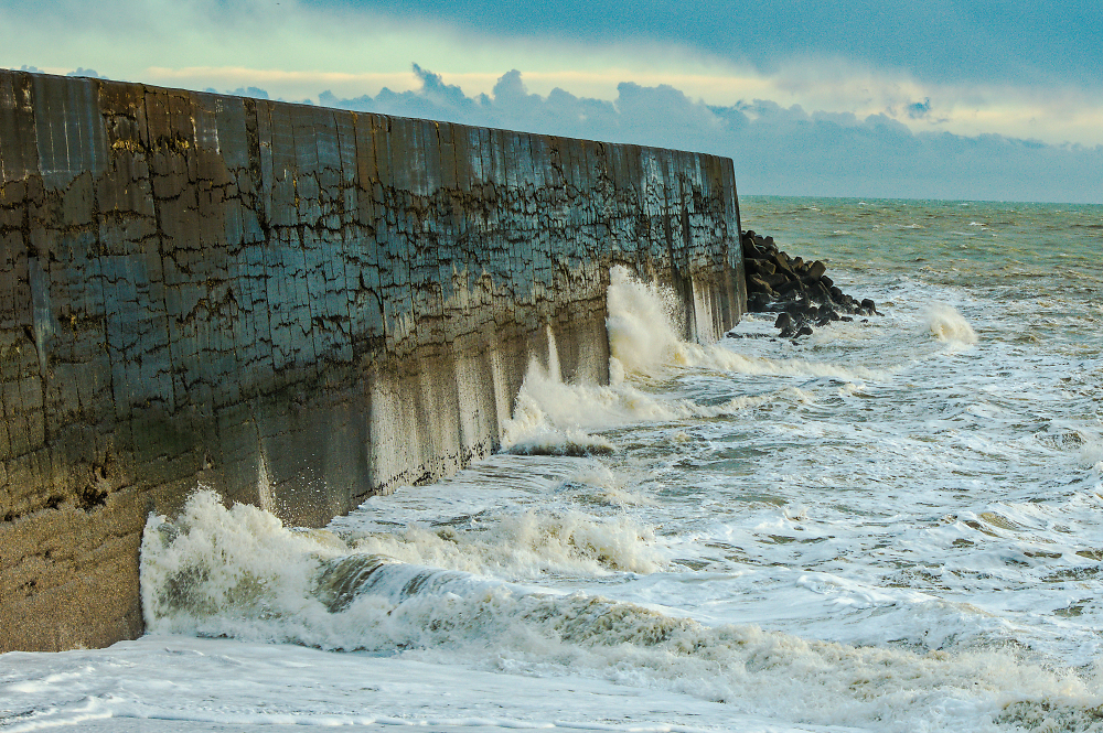 Harbour wall by Phil1022 - Pentax User