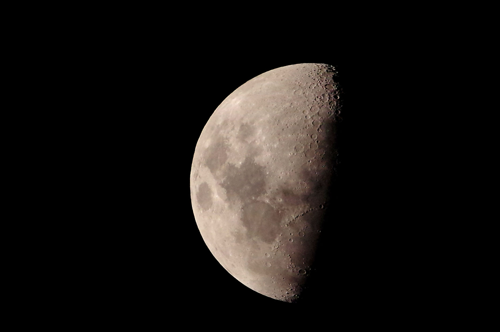Half Moon by Joeblade - Pentax User